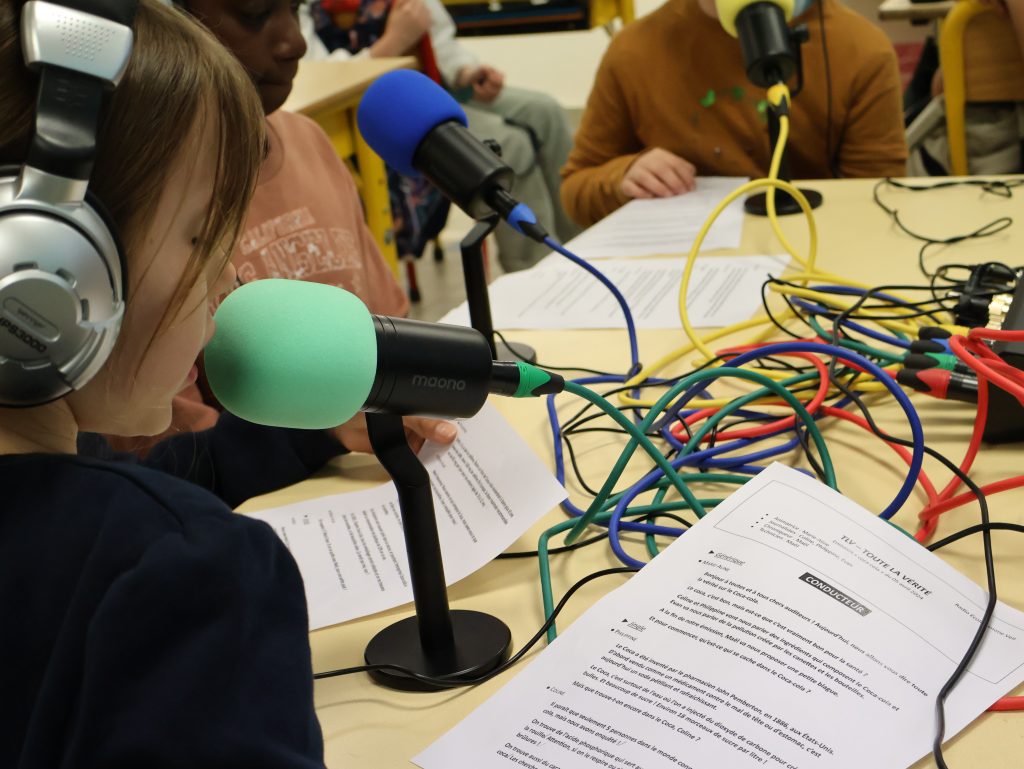 Radio Simone, la Radio qui cartonne ! – POD'classes